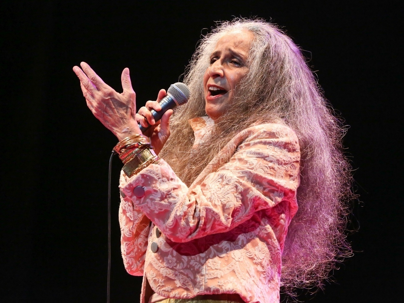 Biografia de Maria Bethânia - Biografia Resumida