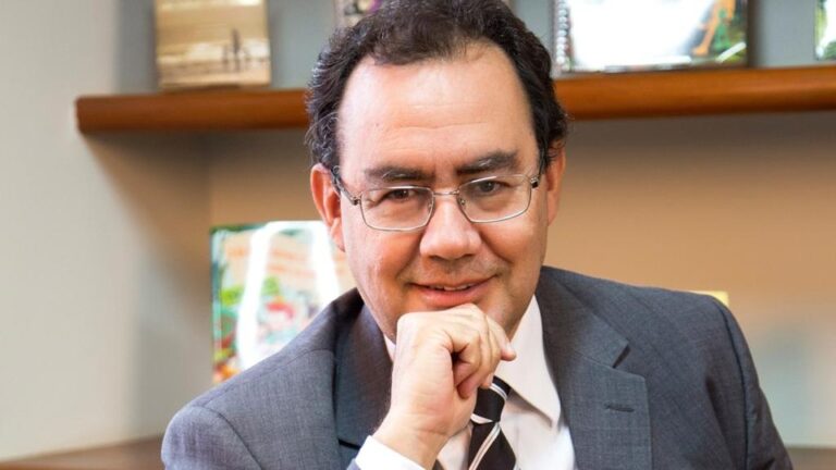 Biografia de Augusto Cury – Quem é, Principais Livros e Teorias | 2024